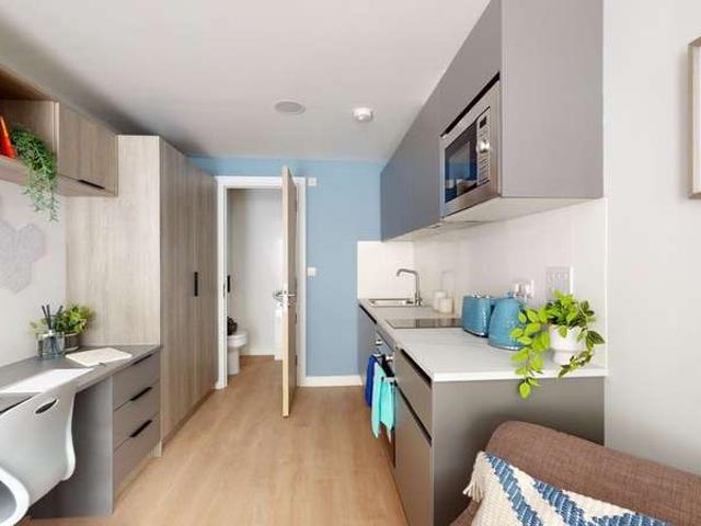 1 Bedroom Flat