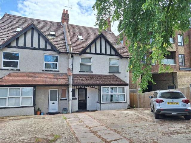 1 Bedroom Flat