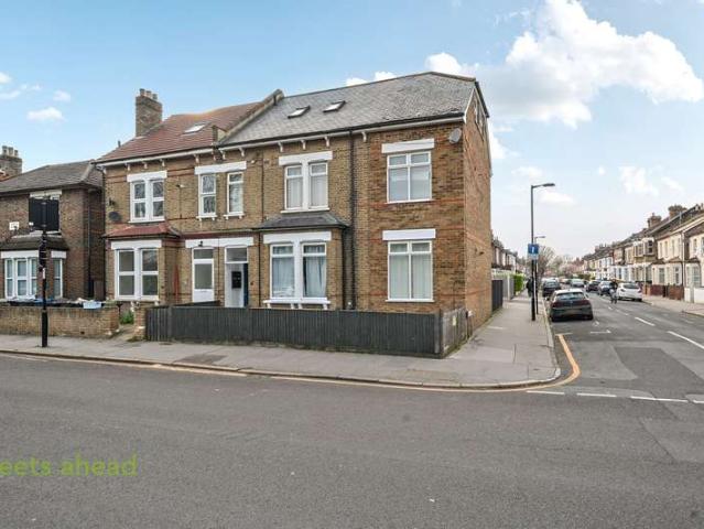 1 Bedroom Flat