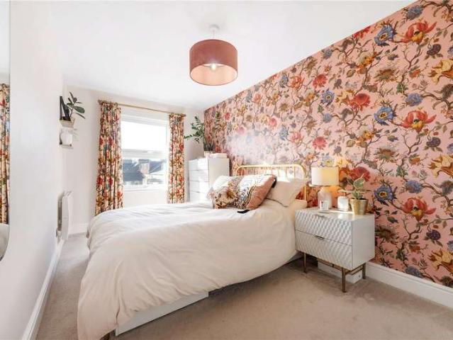 1 Bedroom Flat