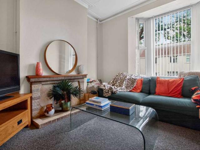 1 Bedroom Flat