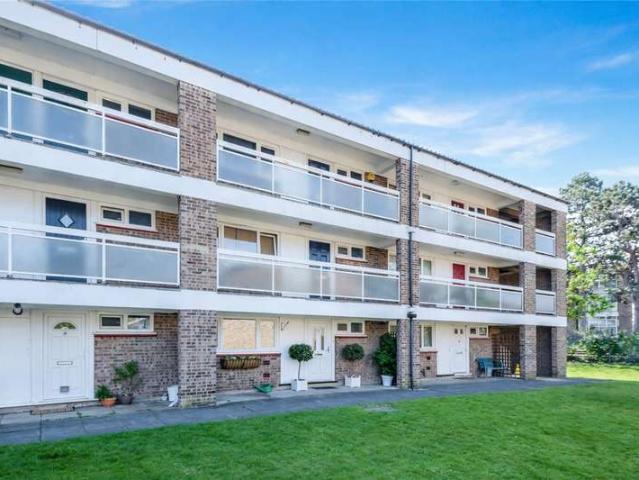 1 Bedroom Flat