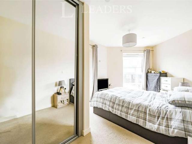1 Bedroom Flat