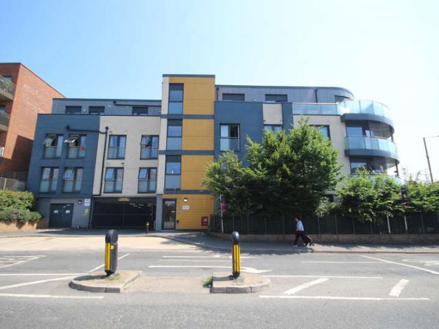 1 Bedroom Flat