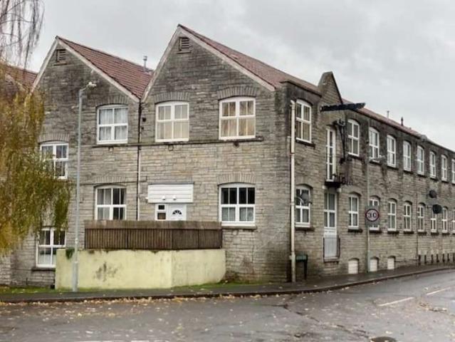1 Bedroom Flat