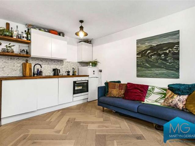 1 Bedroom Flat