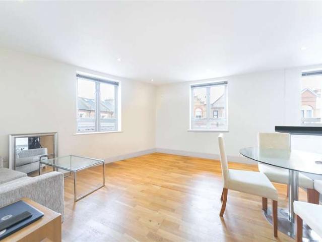 1 Bedroom Flat