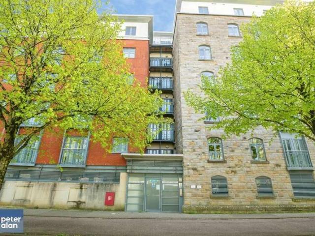 1 Bedroom Flat
