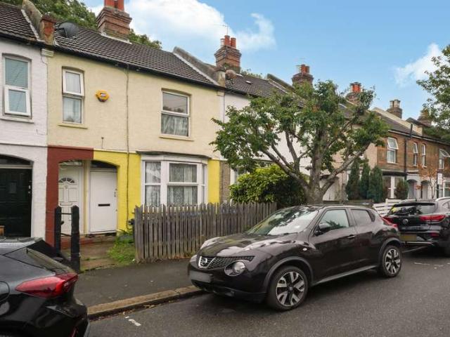 1 Bedroom Flat