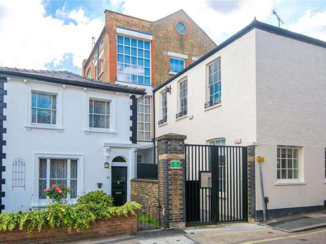 1 Bedroom Flat