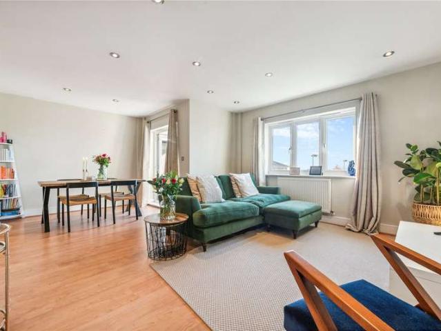 1 Bedroom Flat
