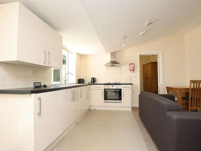 1 Bedroom Flat