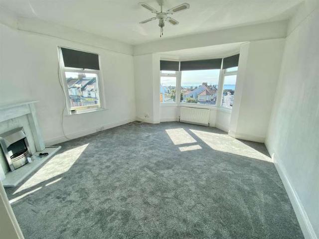 1 Bedroom Flat