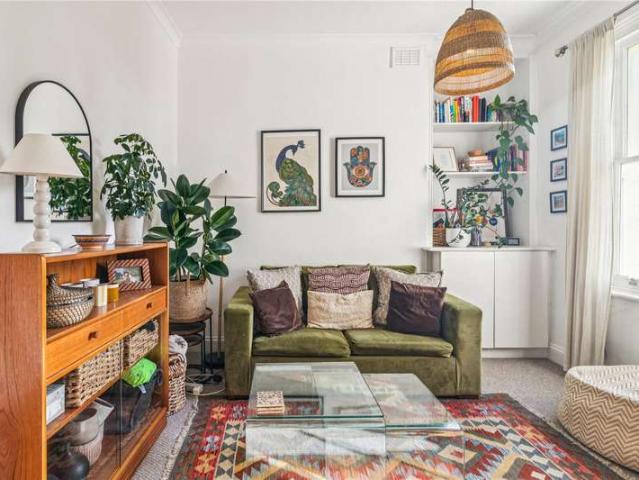 1 Bedroom Flat