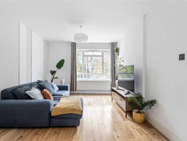 1 Bedroom Flat