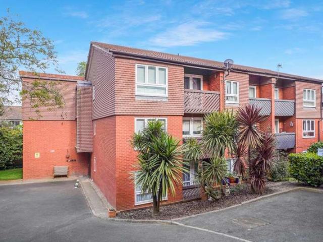 1 Bedroom Flat