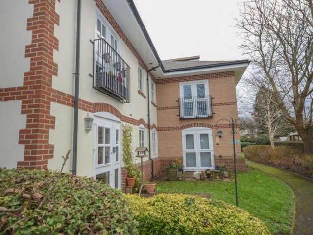 1 Bedroom Flat