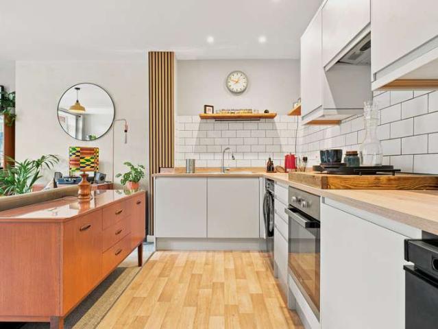 1 Bedroom Flat