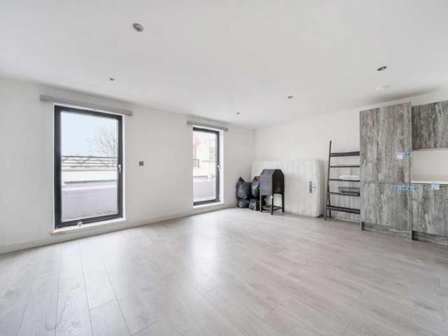 1 Bedroom Flat