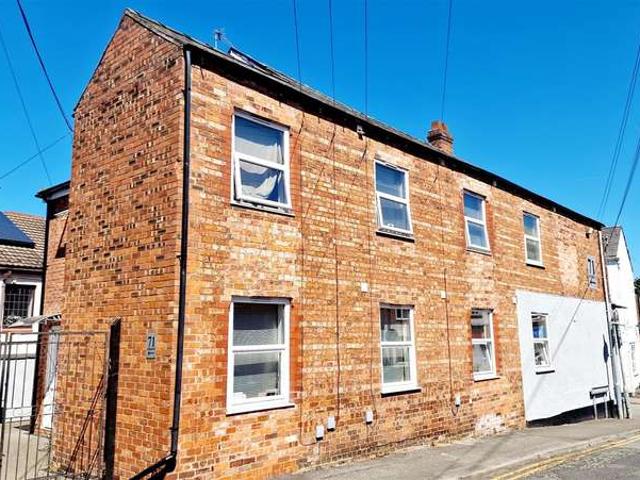 1 Bedroom Flat