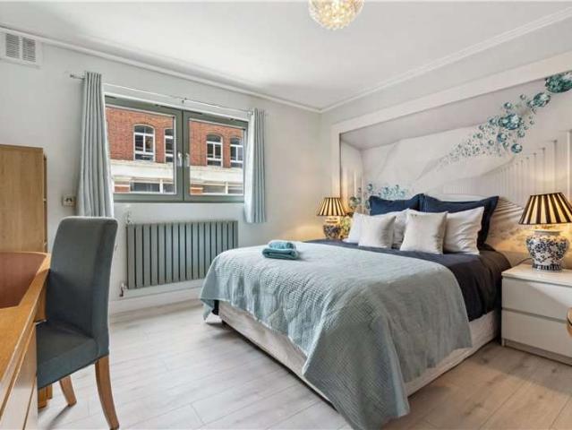 1 Bedroom Flat