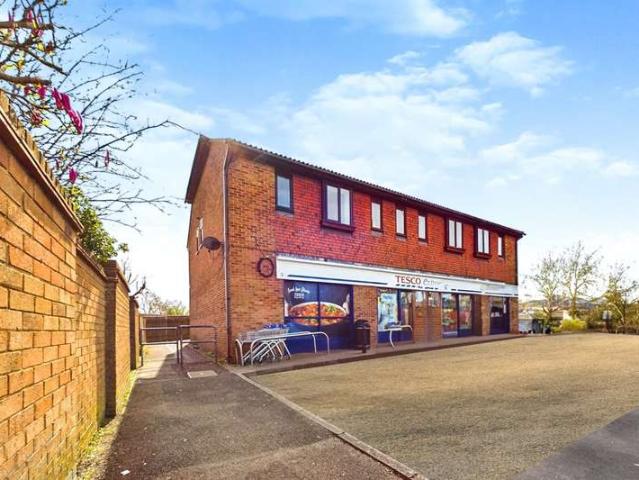 1 Bedroom Flat