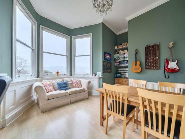1 Bedroom Flat