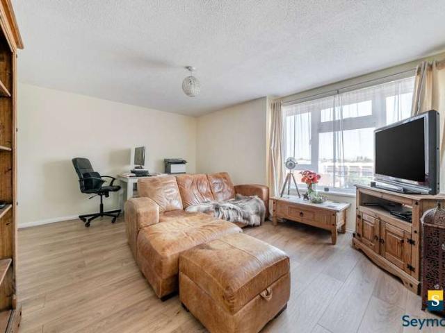 1 Bedroom Flat