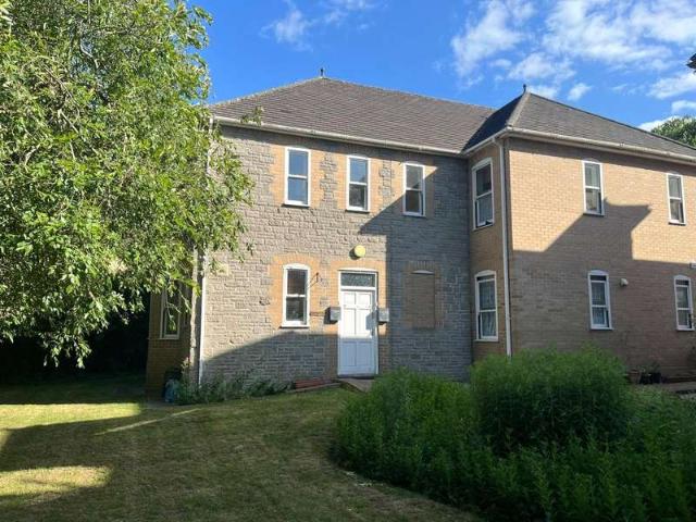 1 Bedroom Flat