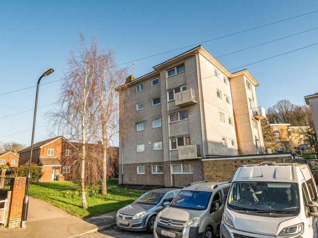 1 Bedroom Flat