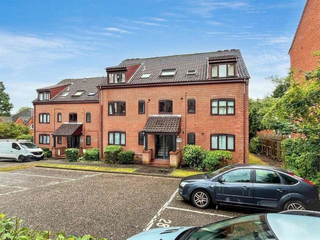 1 Bedroom Flat