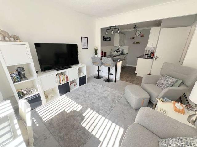 1 Bedroom Flat