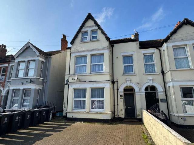 1 Bedroom Flat