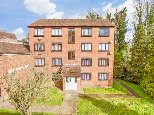 1 Bedroom Flat