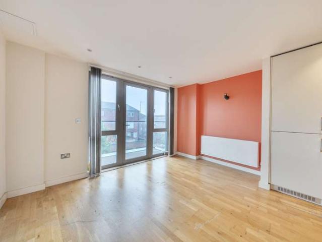 1 Bedroom Flat