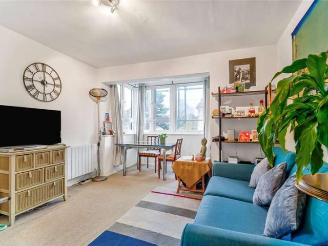 1 Bedroom Flat