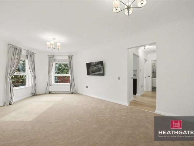1 Bedroom Flat