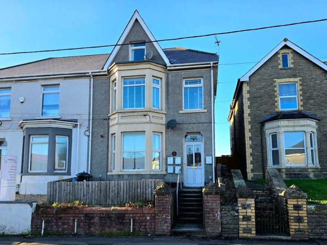 1 Bedroom Flat