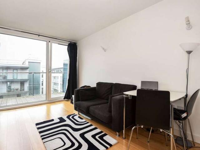 1 Bedroom Flat