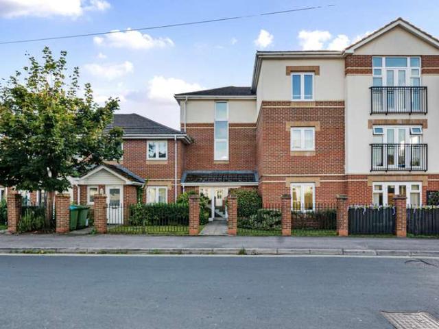 1 Bedroom Flat