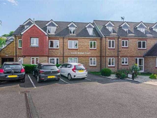 1 Bedroom Flat