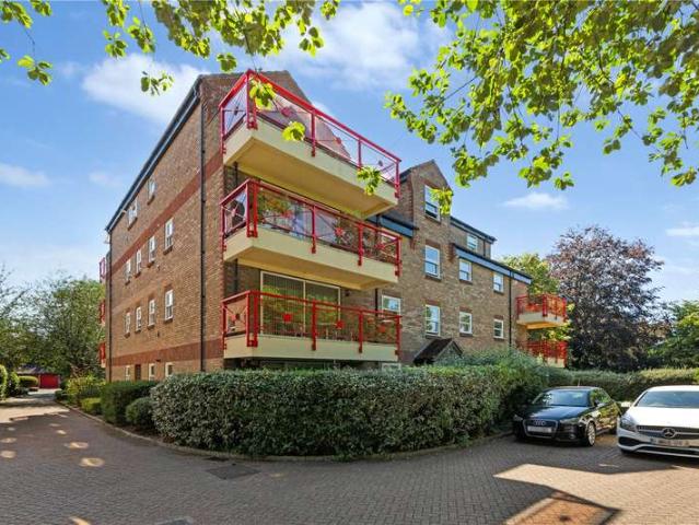 1 Bedroom Flat