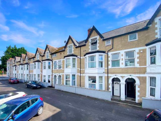1 Bedroom Flat