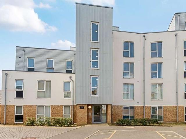 1 Bedroom Flat