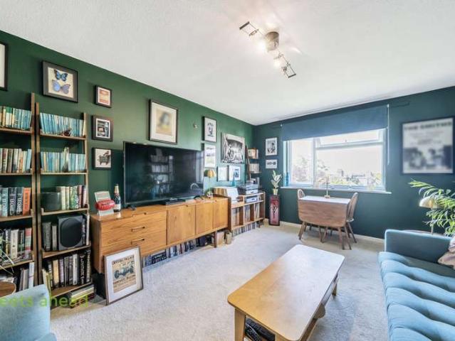 1 Bedroom Flat