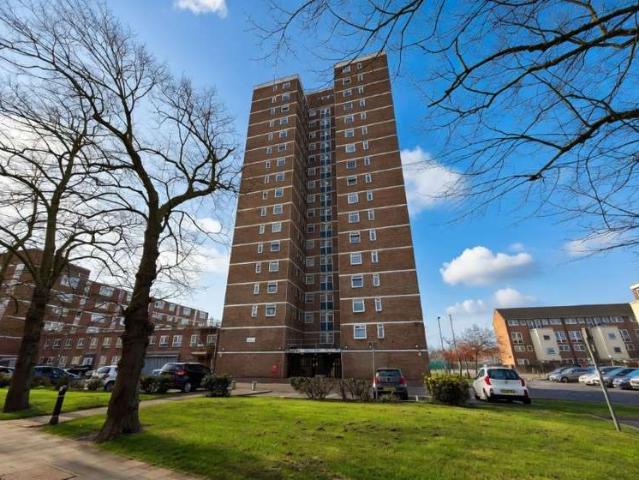 1 Bedroom Flat