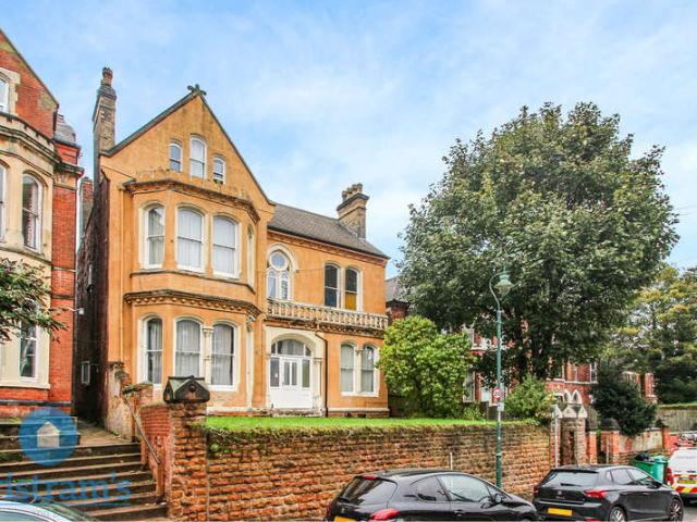 1 Bedroom Flat