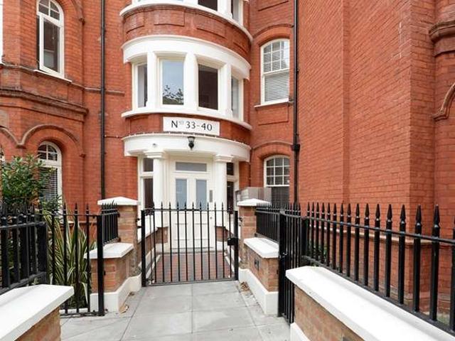 1 Bedroom Flat