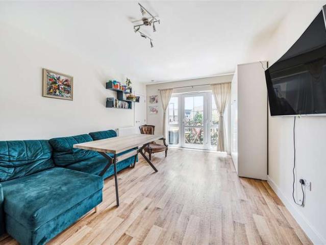 1 Bedroom Flat