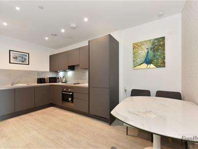 2 Bedroom Flat
